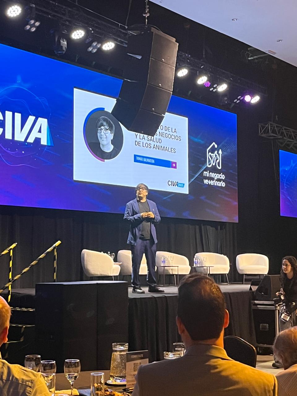 CROVet presente en CIVA 2025: Analizando el futuro de la industria ...